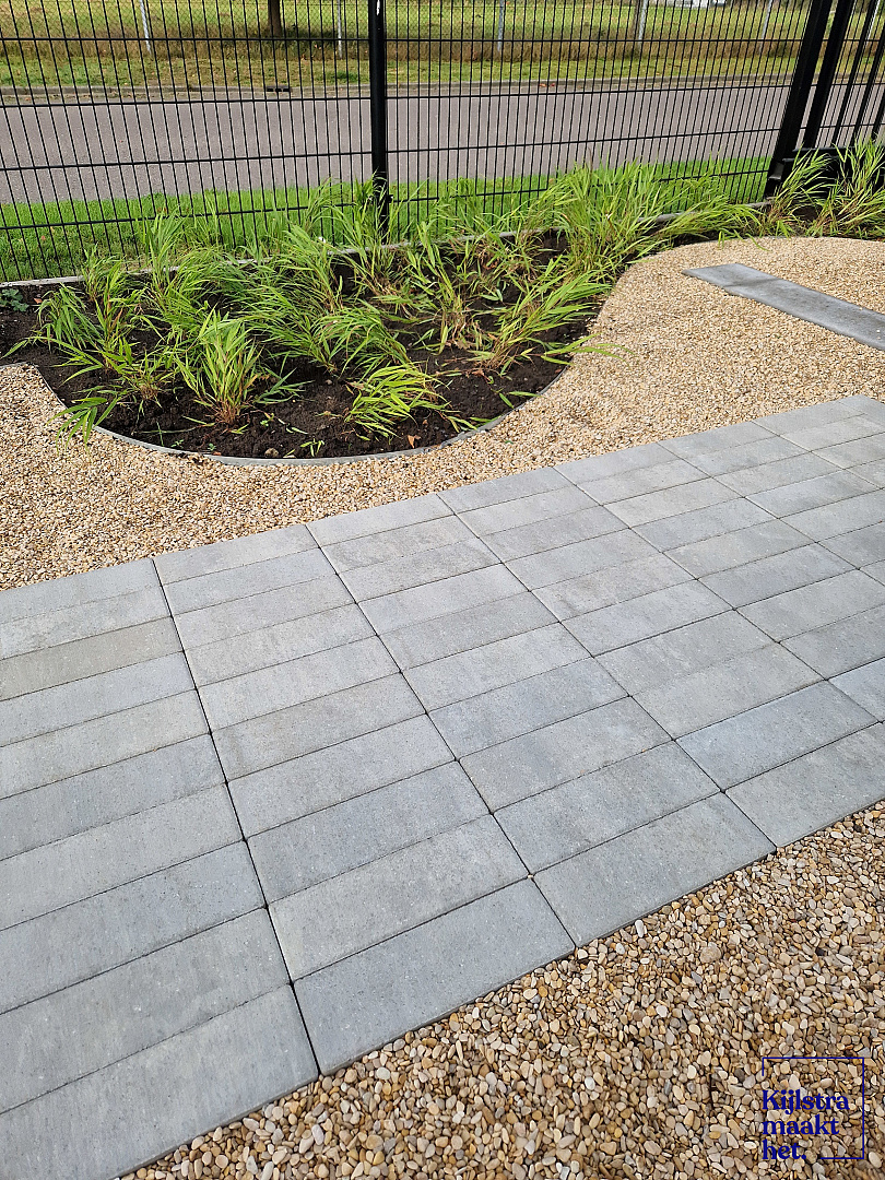 Patio longstone 7 cm concrete | Kijlstra Bestrating